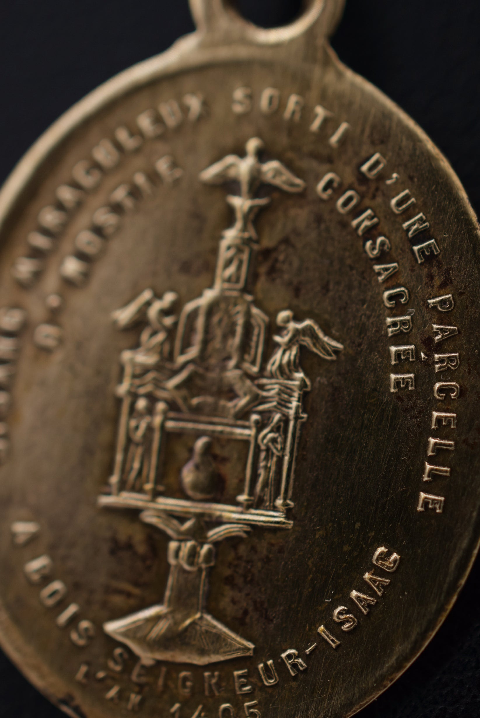 Antique Holy Blood of Jesus Medal Relic – Charmantiques